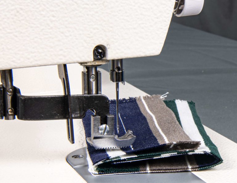 Straight Stitch Portable Industrial Sewing Machine (Heavy Duty Sewing)